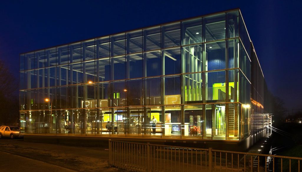 Perron 3 Rosmalen – TenBrasWestinga